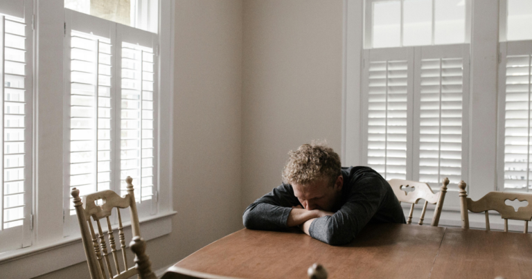 Psychosis Symptoms Timeline and Duration Explained